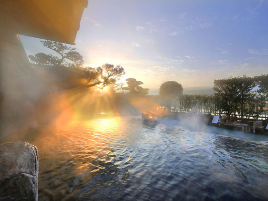 Harazuru Hot Spring | KYUSHU x TOKYO (JAPAN)