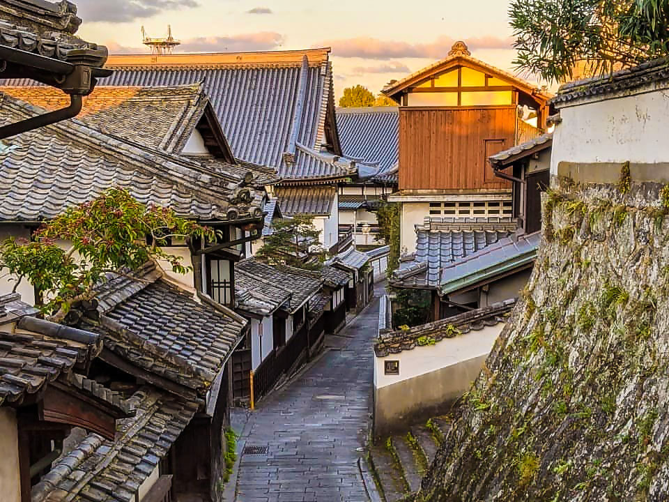 Usuki City's castle town walk (Nioza, Kani Shoyu, Kotegawa Brewery, etc ...